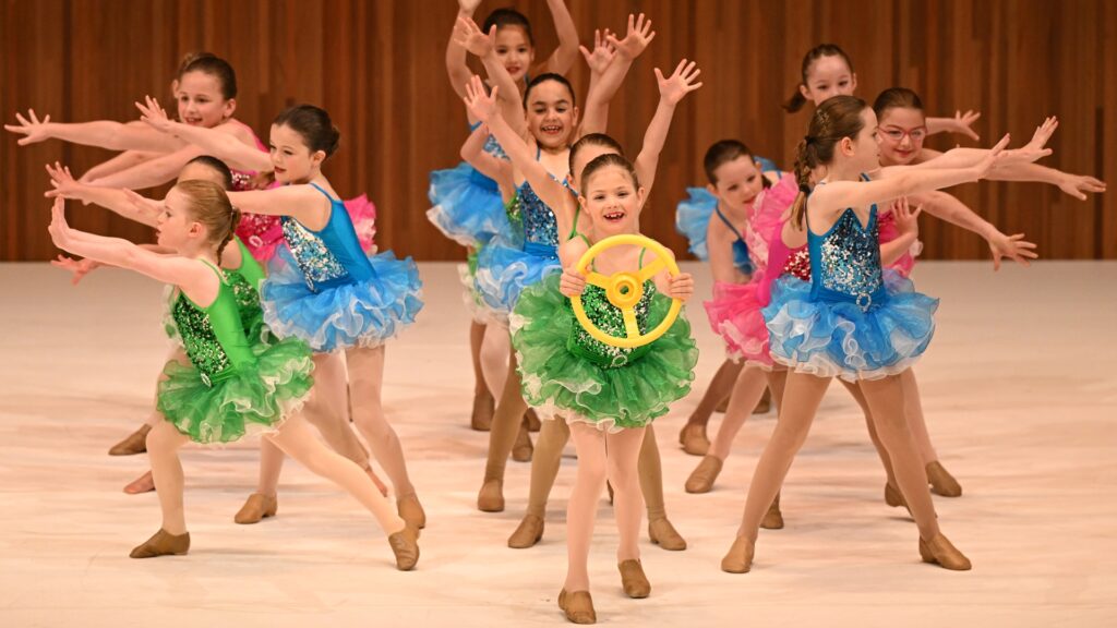 Extra-Curricular School Dance Programs - REDed